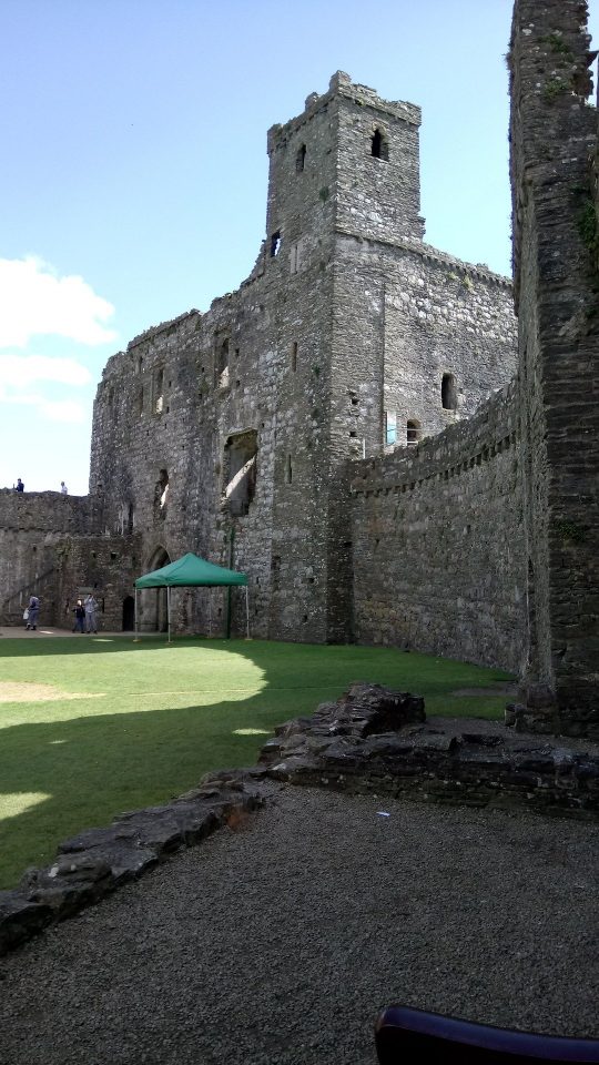 Visit The Haunted Houses, Castles, and Hotels of Wales | Books and Bao
