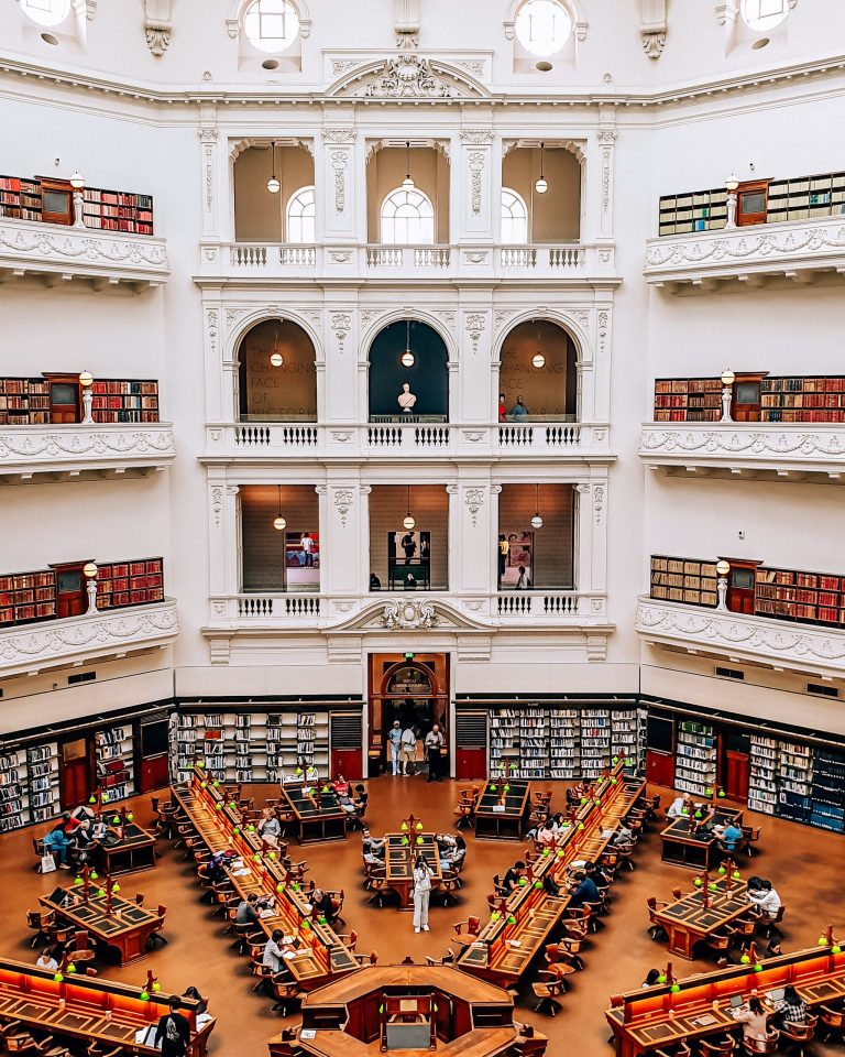 Discover the Beautiful State Library of Victoria (Melbourne) | Books ...