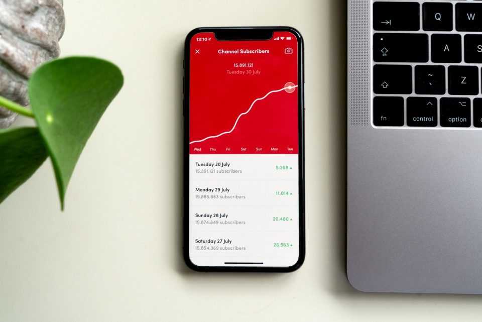 How to Be a Successful Booktuber (10 Tips) | Books and Bao